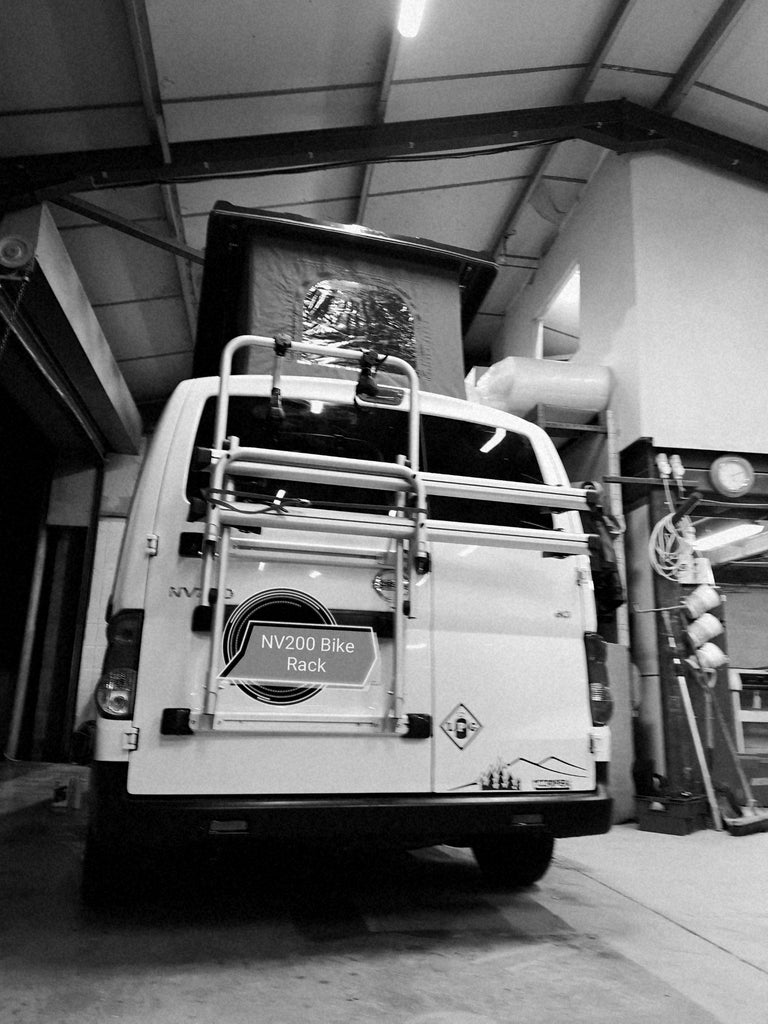 NISSAN NV200 double barn french rear door Fiamma bike rack carrier ...